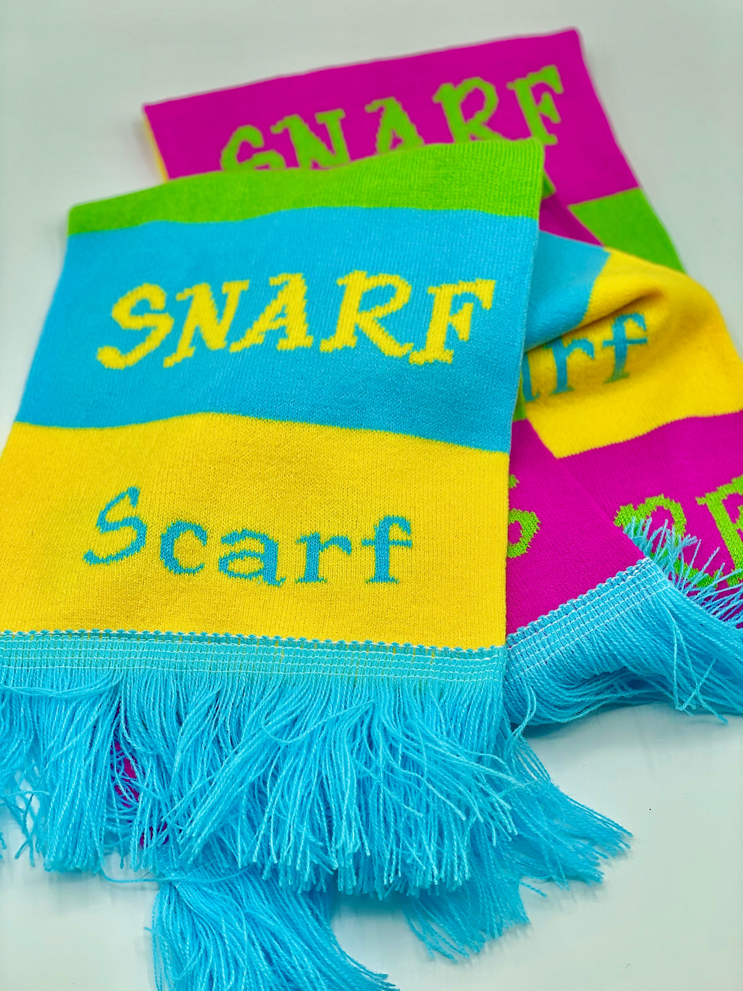 Snarf Scarf – Snarf's Sandwiches